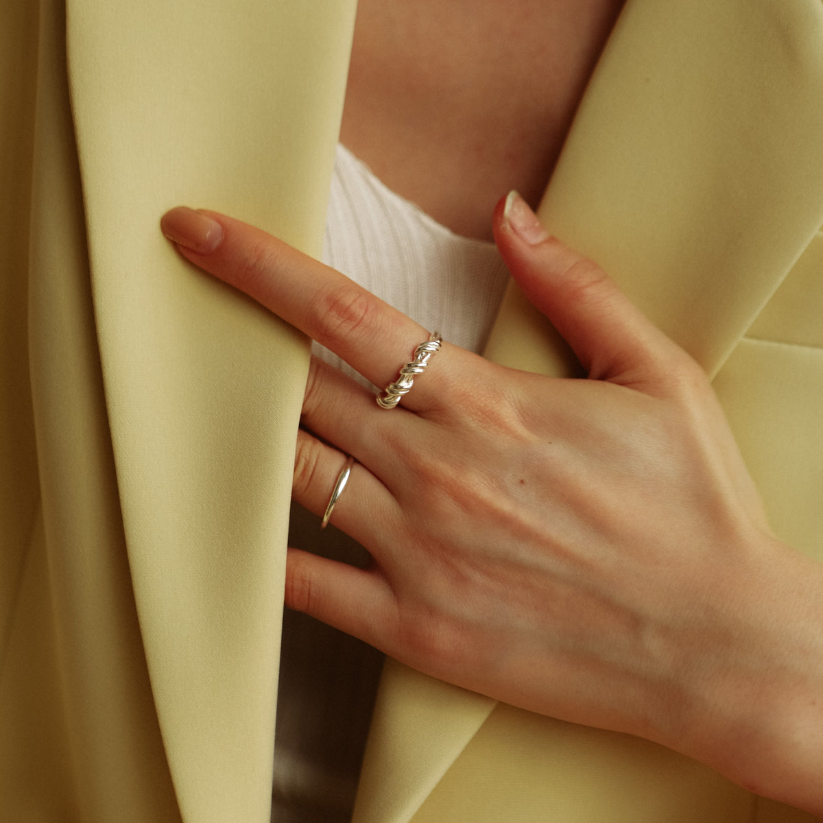 Twist Knot Ring [Gold Vermeil] – Shapes Studio